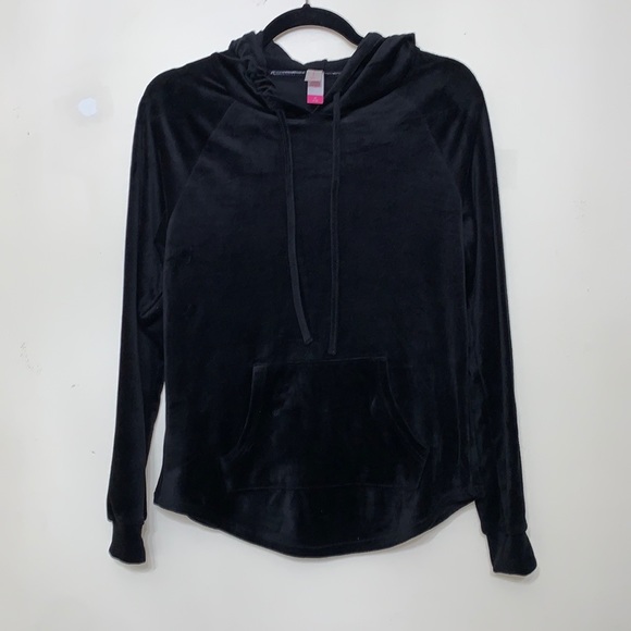 No Boundaries | Sweaters | Extremely Soft Velvet Feel Only Worn A Few ...